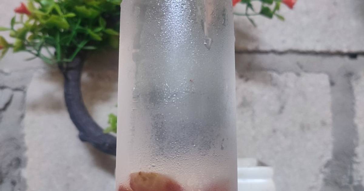 Resep Infus Water Anggur oleh Widjie Astuti - Cookpad