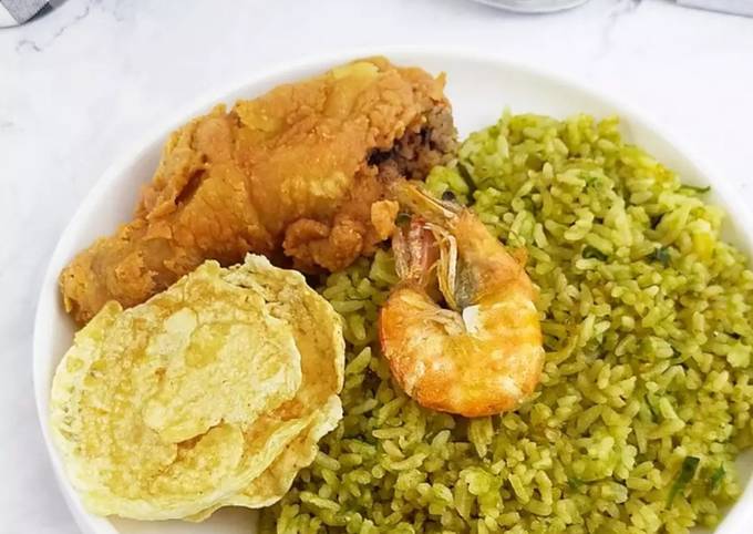 Resep Nasi Goreng Pete Teri Cabe Ijo oleh Emma Zainal Bakhri - Cookpad