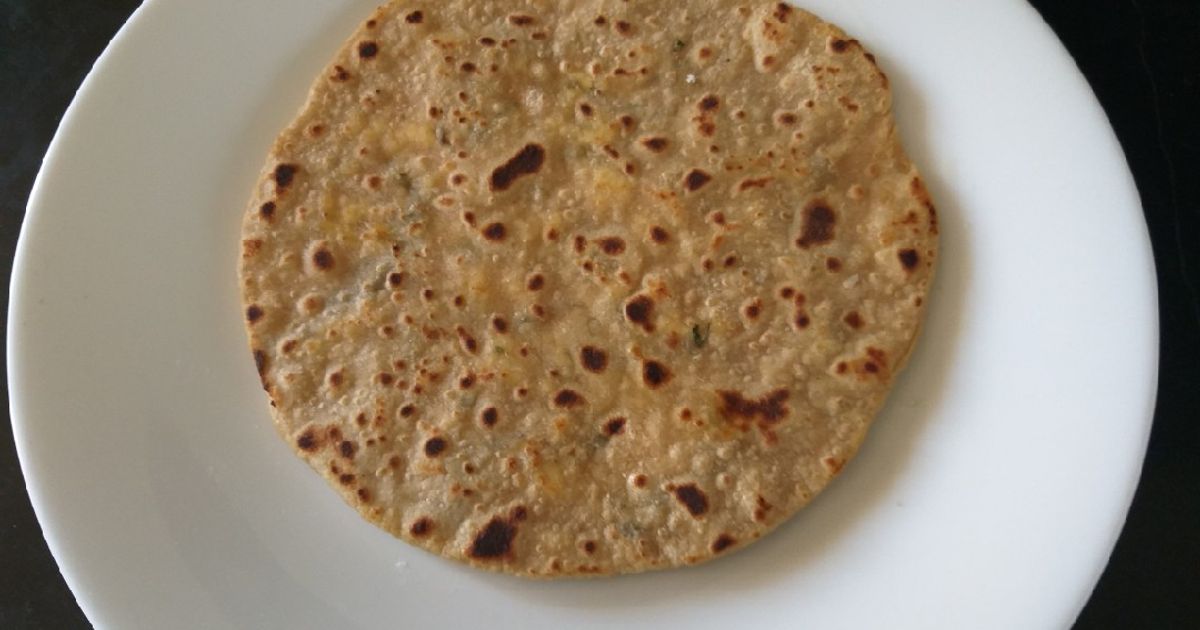 Paneer And Mint Paratha Recipe by Nargis shaikh Shaukat - Cookpad