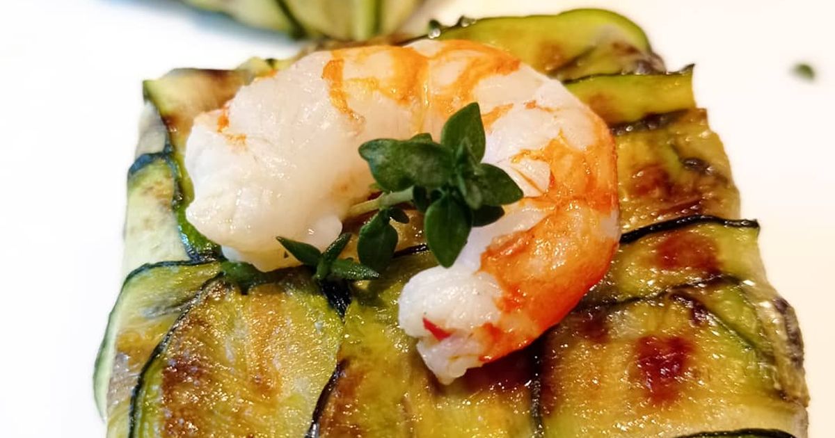 Venere And Basmati Rice Timbales With Vegetables And Shrimp Recipe by ...