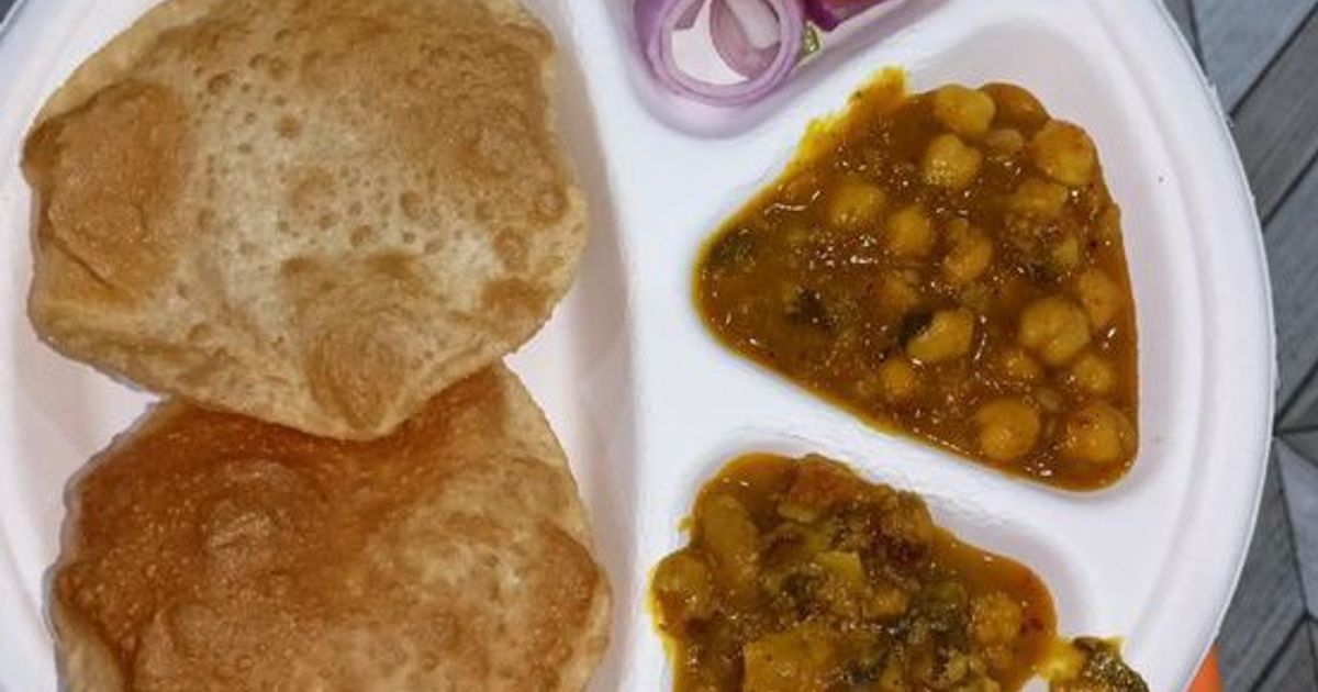 Chole Puri Recipe by Shipi Goyal - Cookpad