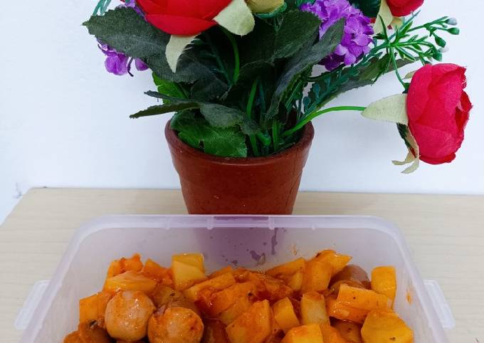Resep Sosis kentang saos pedas oleh Yelvi Levani - Cookpad