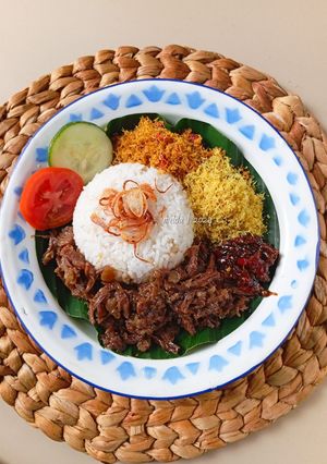 Resep Nasi Krawu Khas Gresik oleh melda yanti - Cookpad
