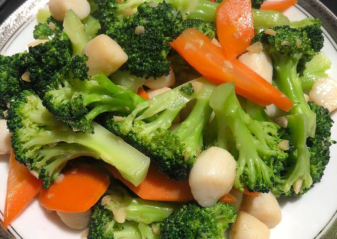 Resep Tumis Broccoli Scallops (kerang simping) oleh Dapoer’s Kayla ...