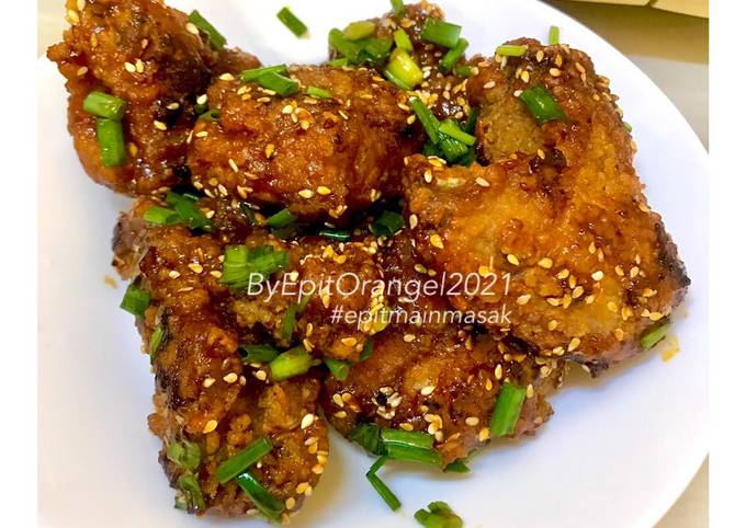 Resipi Ayam Goreng Korea 🇰🇷 oleh Epit Orange - Cookpad