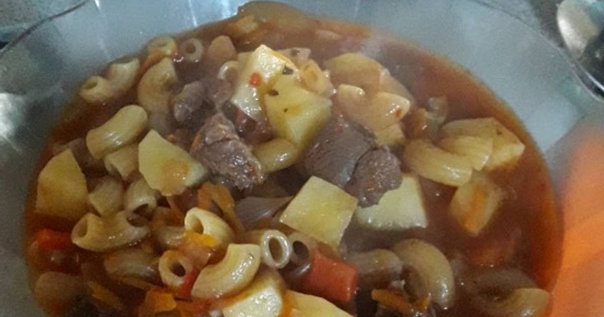 Guiso de coditos Receta de Micaela Ayelen- Cookpad