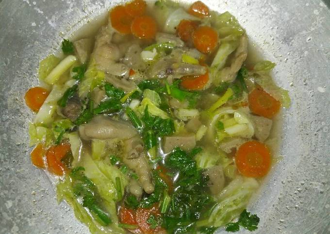 Resep Sop bakso ceker ayam oleh Fika Hanna Mayasari - Cookpad