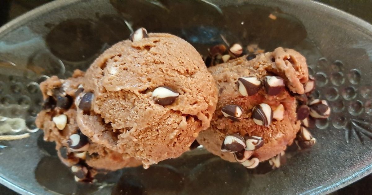 Fruity Choco Ice Cream Recipe by Ila Palan
