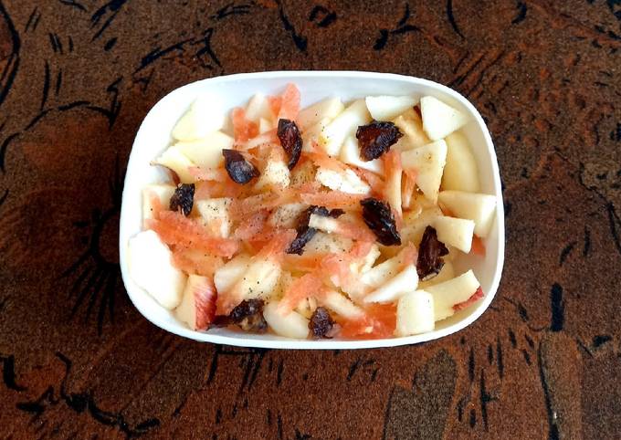 Fruit, veg chaat🍎🍎🥕🧆 Recipe by Kulsoom Bukhari - Cookpad