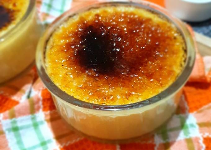 Resep Creme brulle oleh Ficha Sabrina - Cookpad