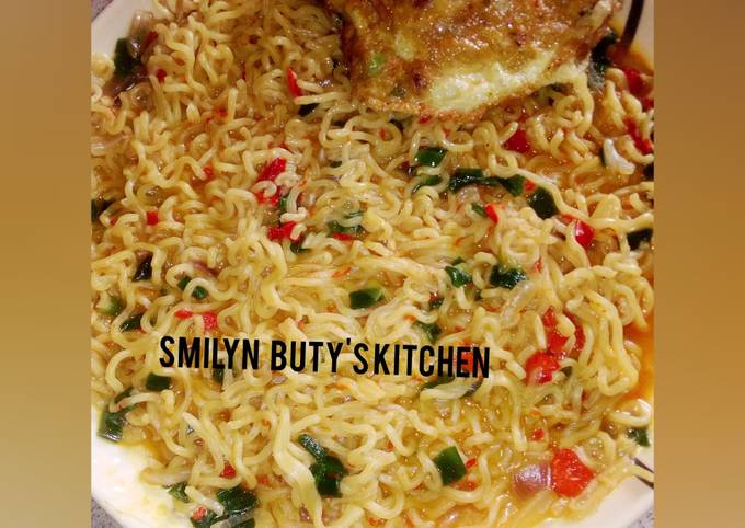 Indomie with veggies Recipe by smilyn buty's kitchen - Cookpad