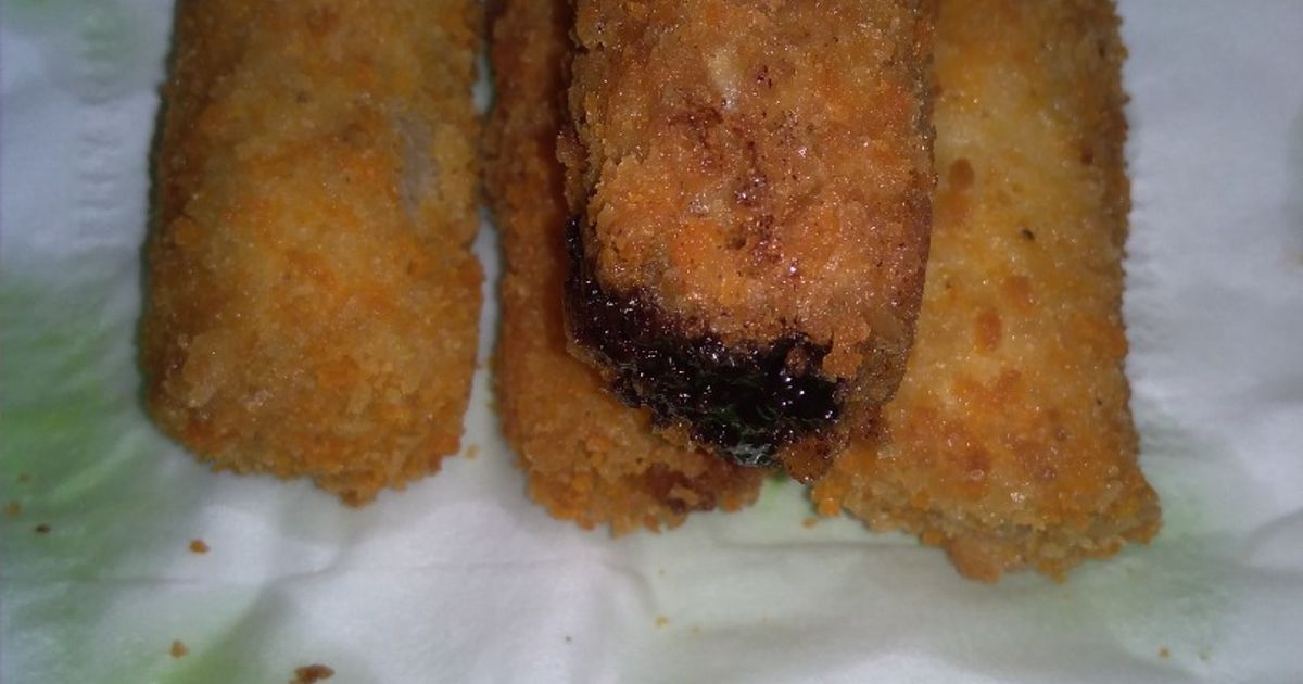 Resep Roti Gulung Piscok Lumerrr oleh Nia - Cookpad