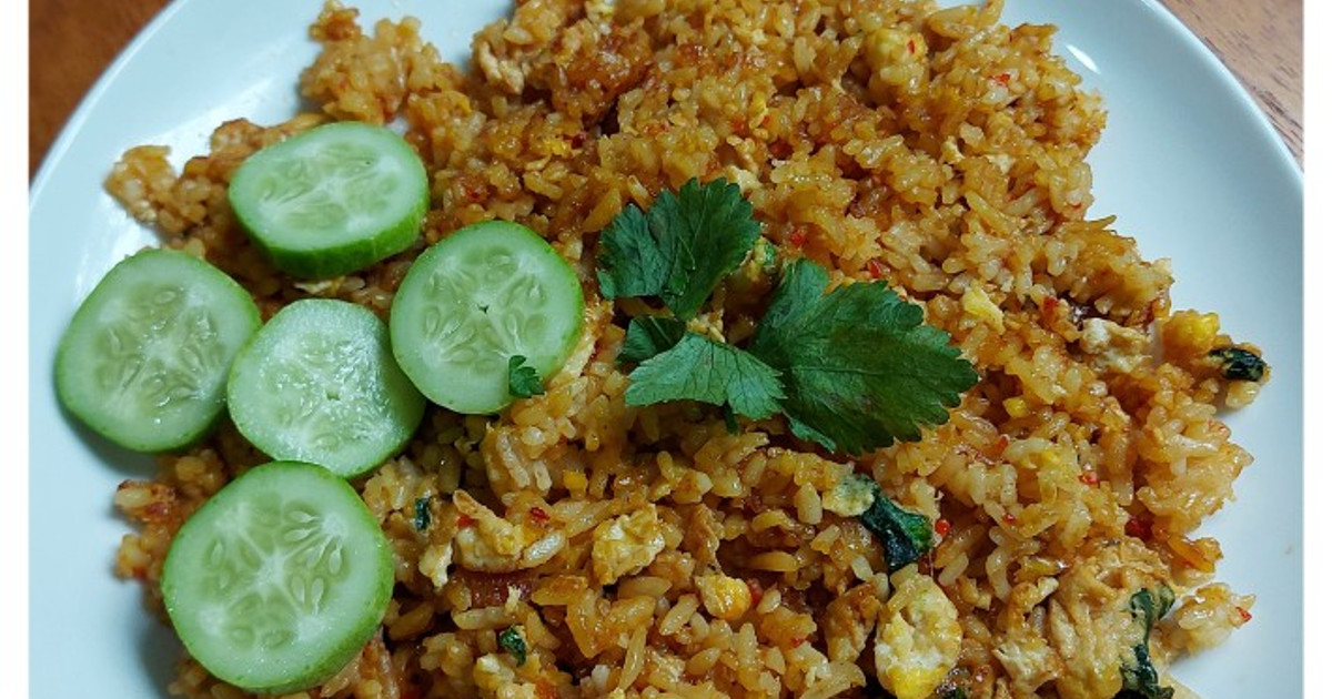 Resep Nasi Goreng Ala Abang Abang oleh Whina Ayu Lestari - Cookpad