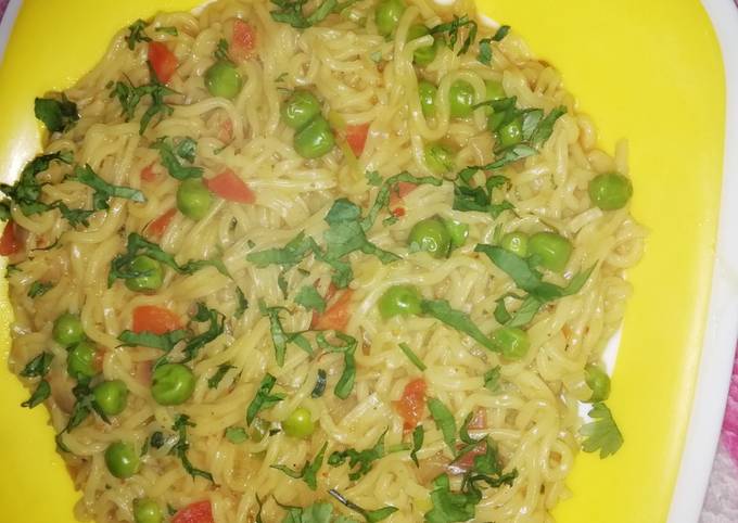 Vegetable Maggie Recipe by Kajal Mehta - Cookpad
