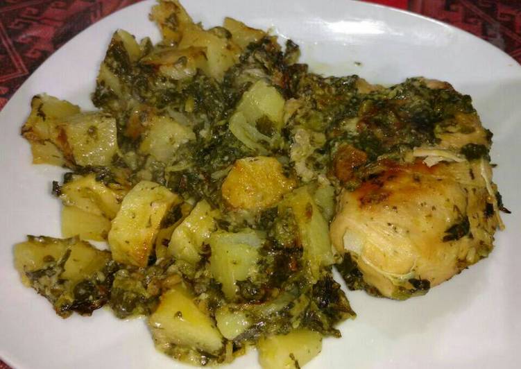 Pollo con papa a la crema de espinaca Receta de Marcelito Fernandez ...
