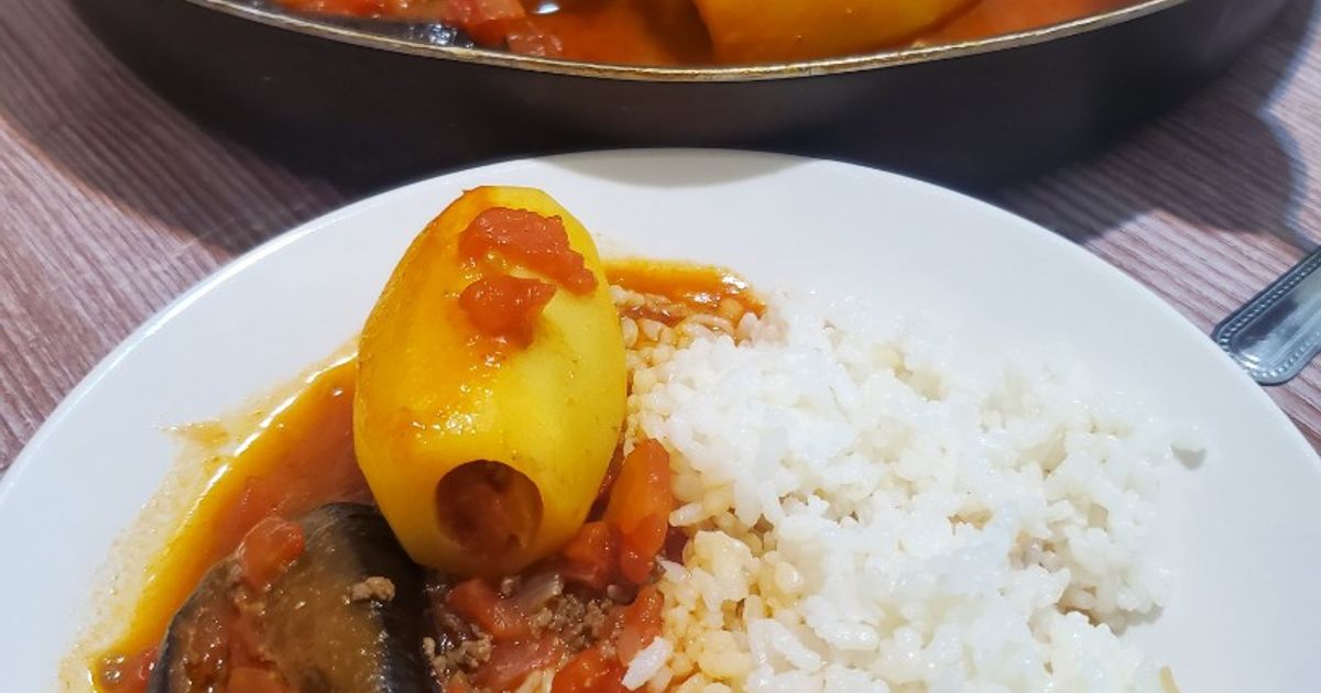 Sheikh El Mahshi (Stuffed Eggplant And Potatoes) Recipe By Jana Chehab