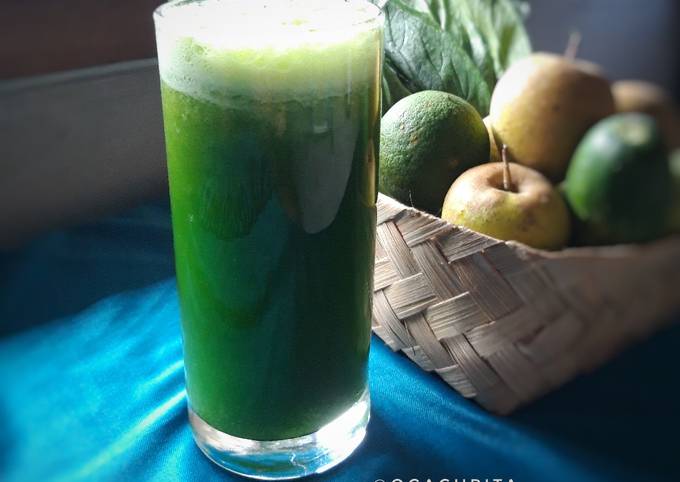 Resep Green Smoothies (Apel, Timun, Pokcoy, Jeruk Nipis) oleh Oca ...