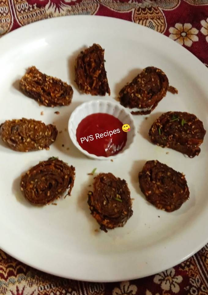 कोथिंबीर अळू वडी (Kothimbir Alu Vadi Recipe In Marathi) रेसिपी Preeti V ...