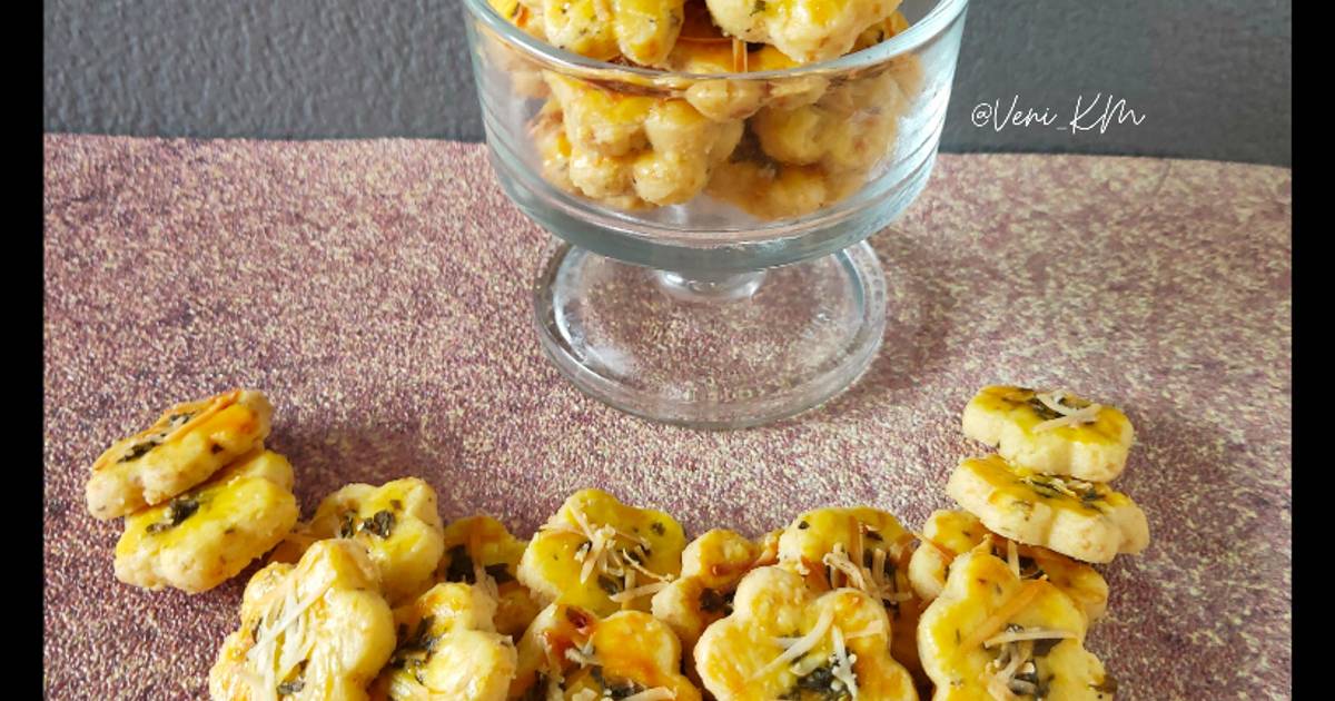 Resep Garlic Cheese Cookies oleh Veni KM - Cookpad