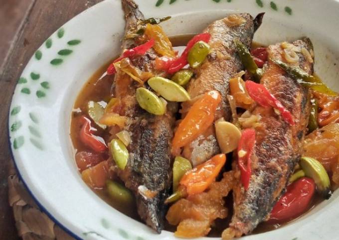 Resep Ikan Pindang Bumbu Rajang Oleh Dapur Mamita Cookpad