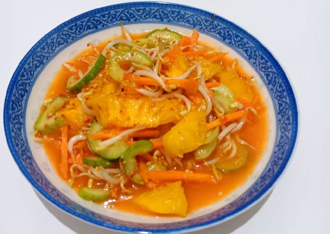 Resep Asinan Sayur dan Nanas oleh Martha Saragih Naibaho - Cookpad
