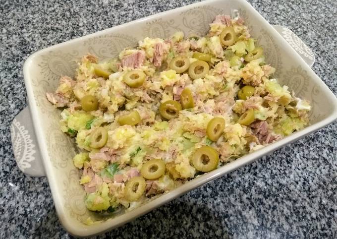 Puré de papa rústico con atún y aceituna Receta de Diana - Cookpad