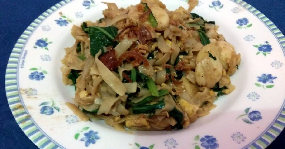 Resep Kwetiaw Goreng Bakso Ikan oleh Rindi Sukoco - Cookpad