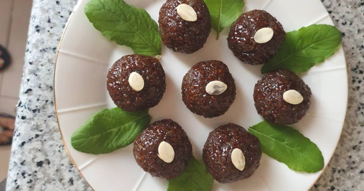 Zankhana Desai દ્વારા રેસીપી અસળિયો લાડૂ (Halim seed ladoo recipe in ...