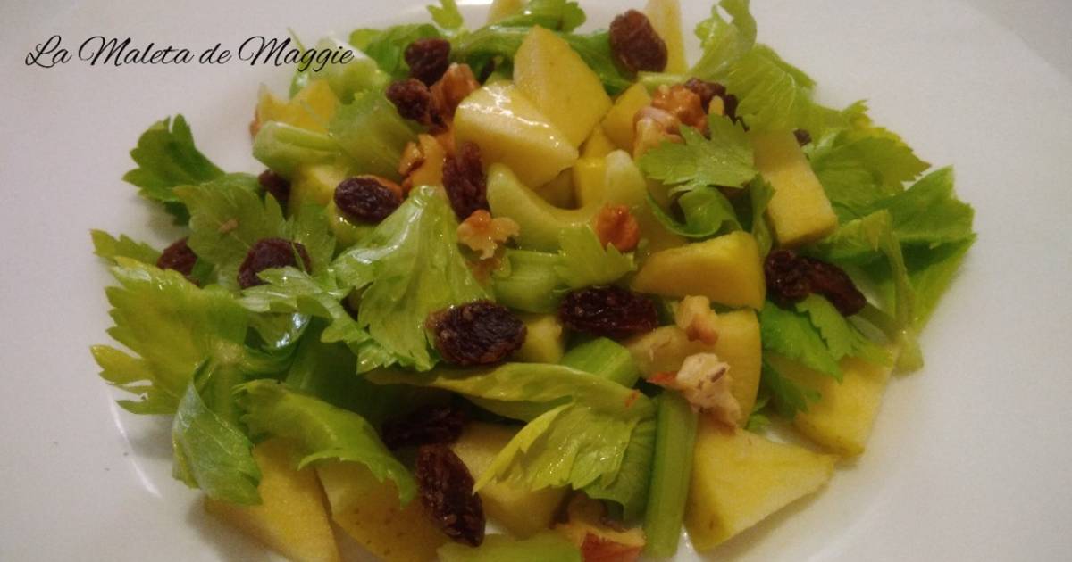 Ensalada De Apio Con Manzana Nueces Y Pasas Receta De La Maleta De