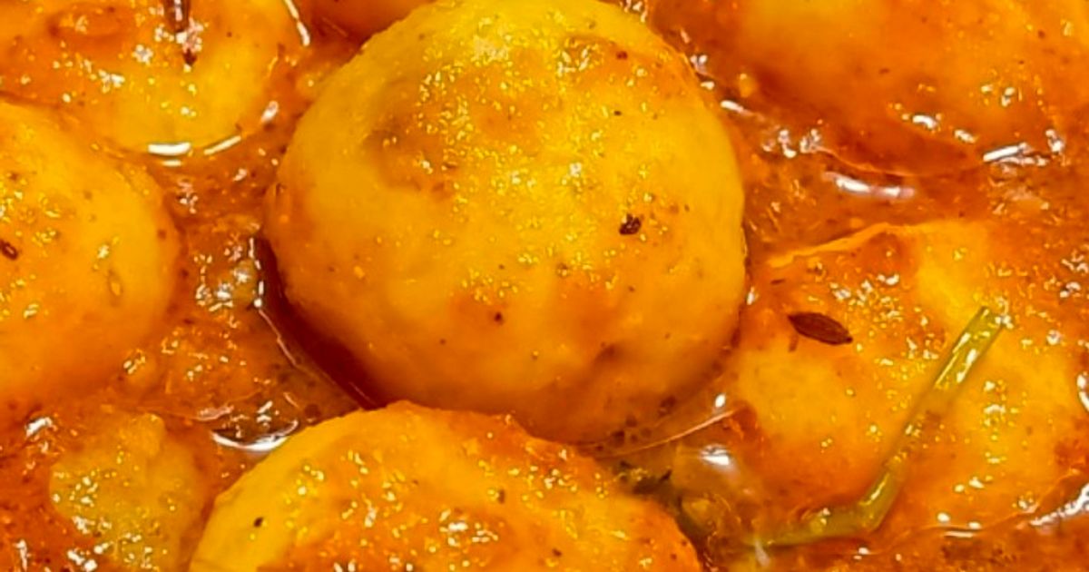 Bengali Aloor Dum Recipe by Juhi Prakash Sewani - Cookpad
