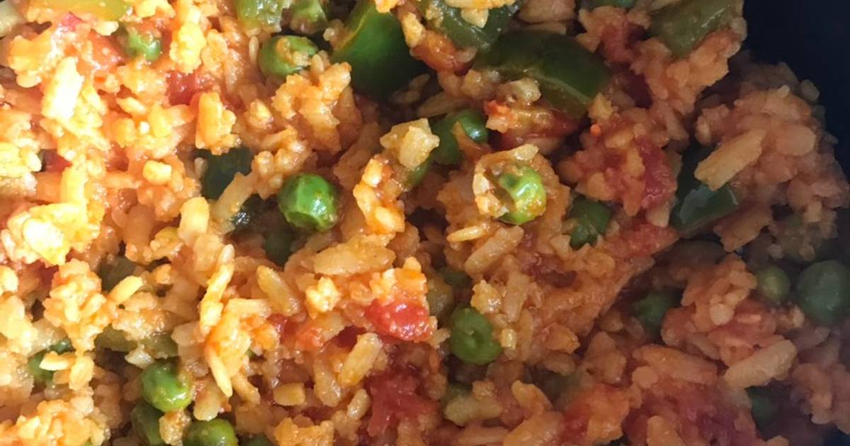 Poha (flattened rice) Recipe by Komal Riasat - Cookpad