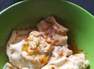 Resep pangsit chili oil pedas lezat mudah dibuat dan layak jual