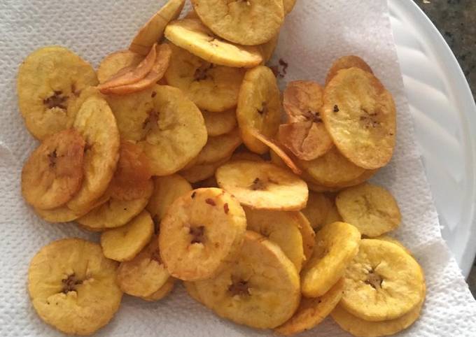 Tajaditas de plátano verde Receta de karim jubiz- Cookpad
