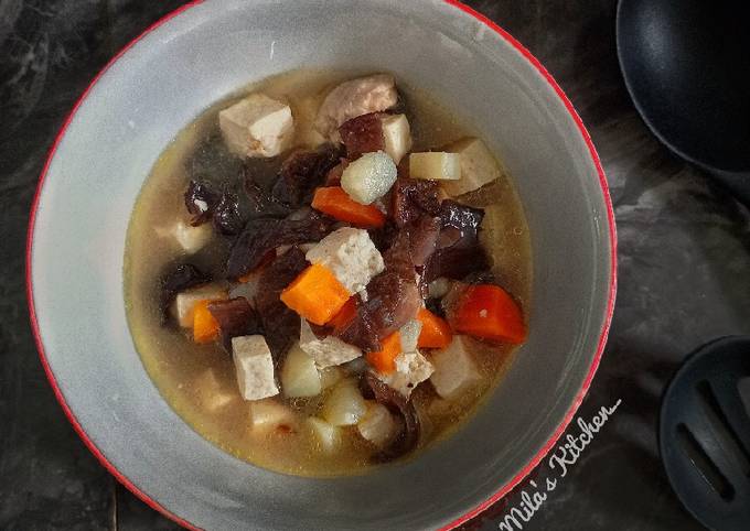 Resep Sop Sehat Jamur Kuping oleh _Mila's Kitchen_ - Cookpad