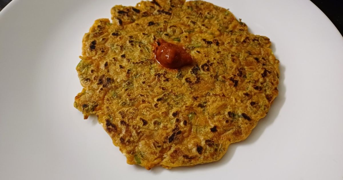 Jawar Besan Dhirde Recipe by Supriya Devkar - Cookpad