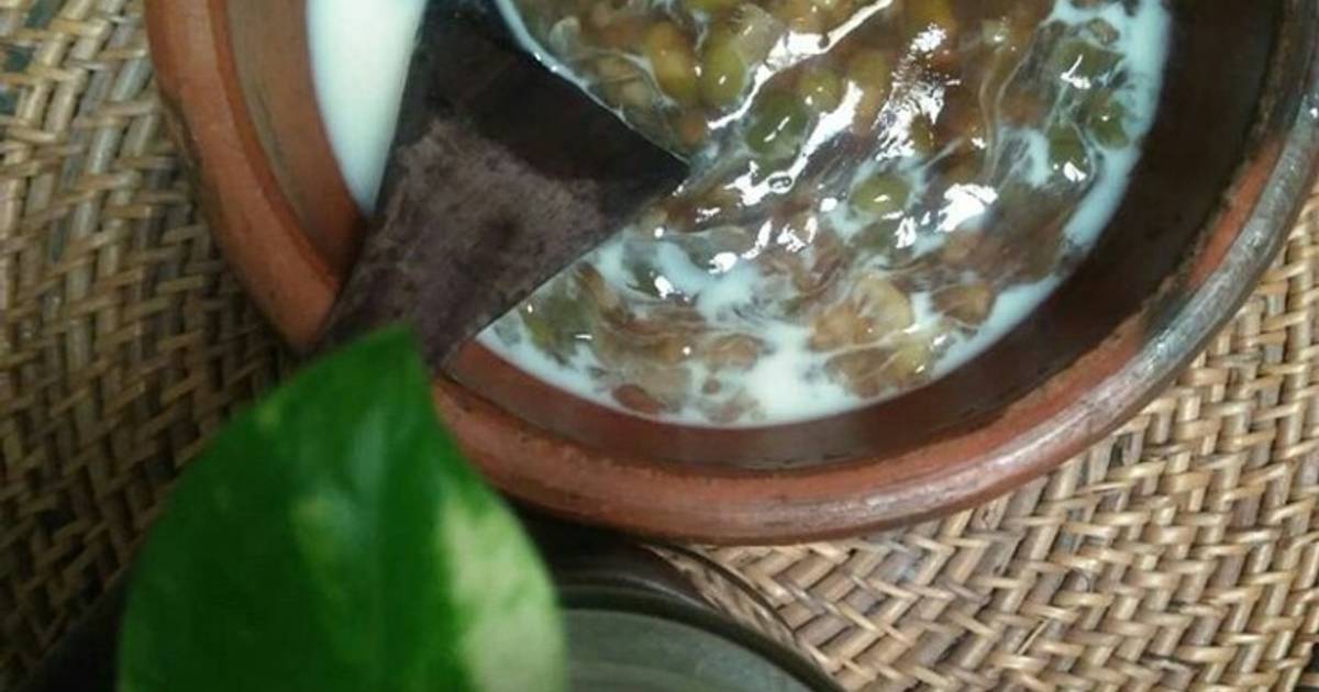 Resep Bubur Sagu Kacang Hijau oleh Rina Febi Pratiwi - Cookpad