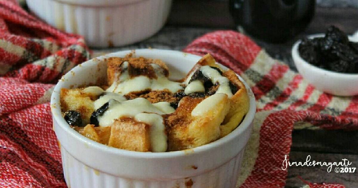Resep Puding roti dengan vanilla custard oleh Irma Desmayanti - Cookpad