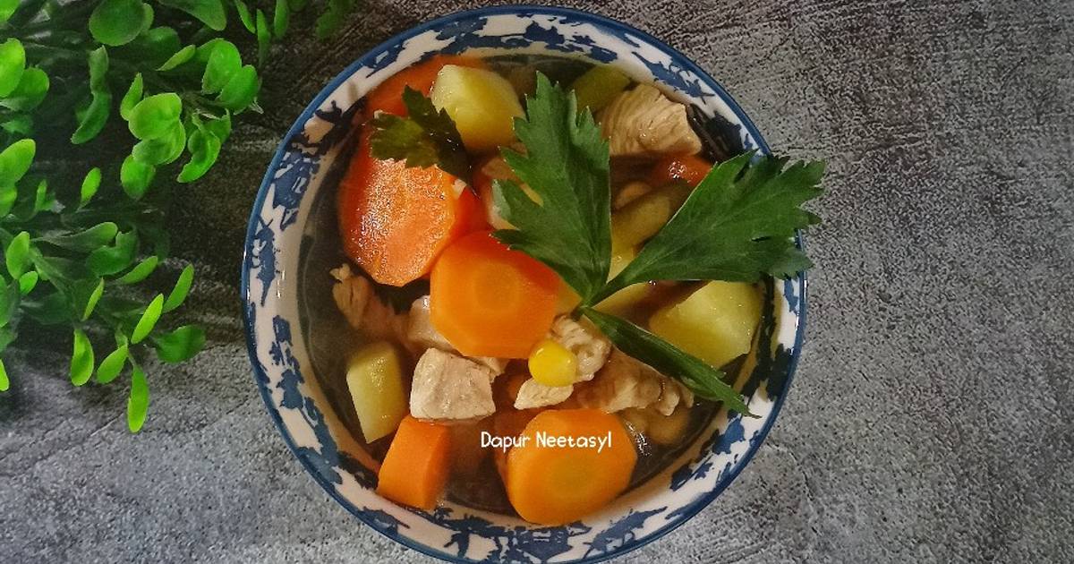 Resep Sup Ayam ala resto oleh Dapur Neeta - Cookpad