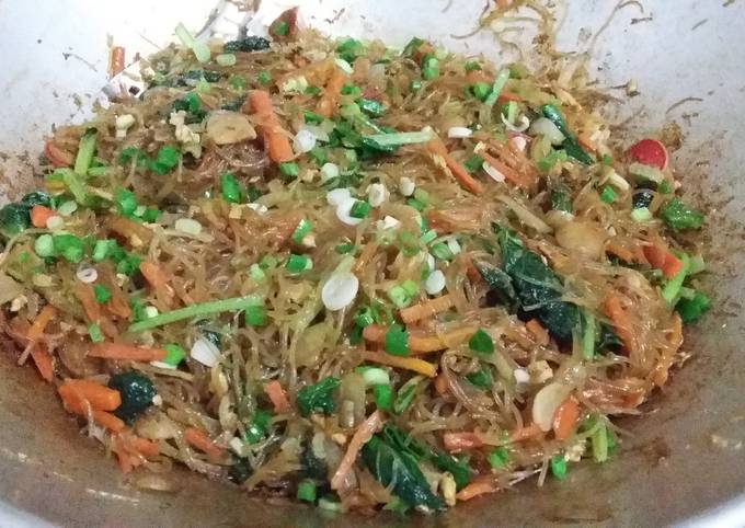 Resep Bihun Goreng Sayur ala Diaz oleh Diaz - Cookpad
