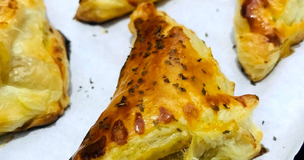 Resep Tuna Puff Pastry oleh Euis Amalia - Cookpad