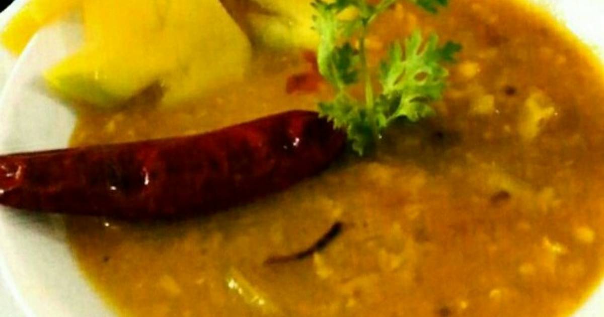 Masoor daal with raw mango Recipe by Daisy Ahmed - Cookpad