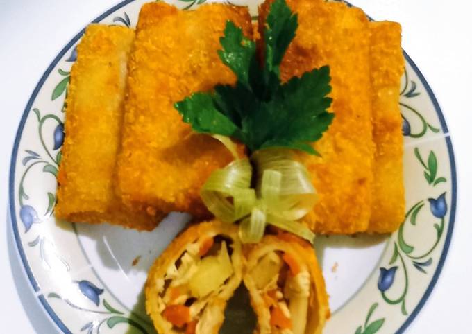 Resep #89 Risol isi Ayam dan Sayur oleh Susi Nalirayn - Cookpad