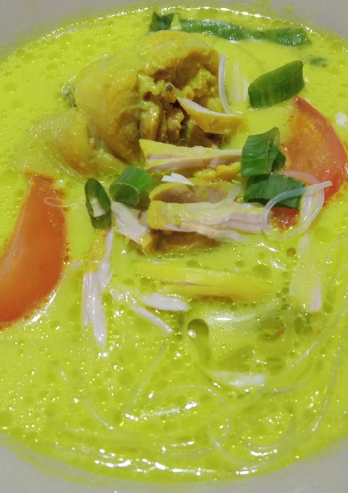 Resep Soto Kuning (Versi Ayam Simpel) oleh Marisa Nirmolo - Cookpad