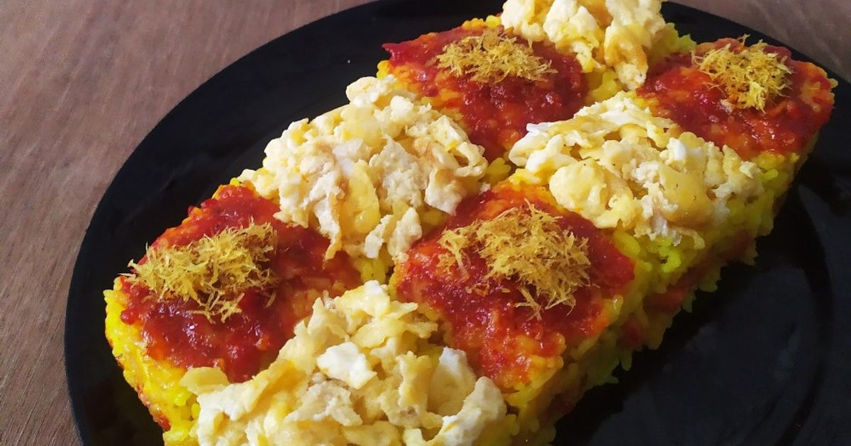 Resep Nasi Kuning Cake (Ala² Sushi Cake) oleh Al Khair_kitchen - Cookpad