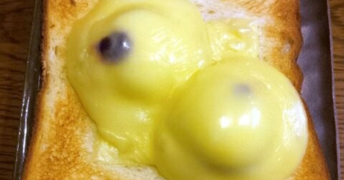 Cheesy Mochi Ice Cream Toast Recipe By みにとうふ