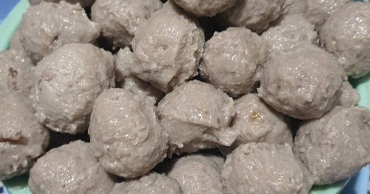 Resep Bakso sapi homemade oleh Indriani Puspitasri - Cookpad