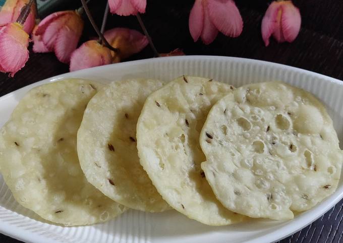 Farsi Puri Recipe by Anjali Kataria Paradva - Cookpad