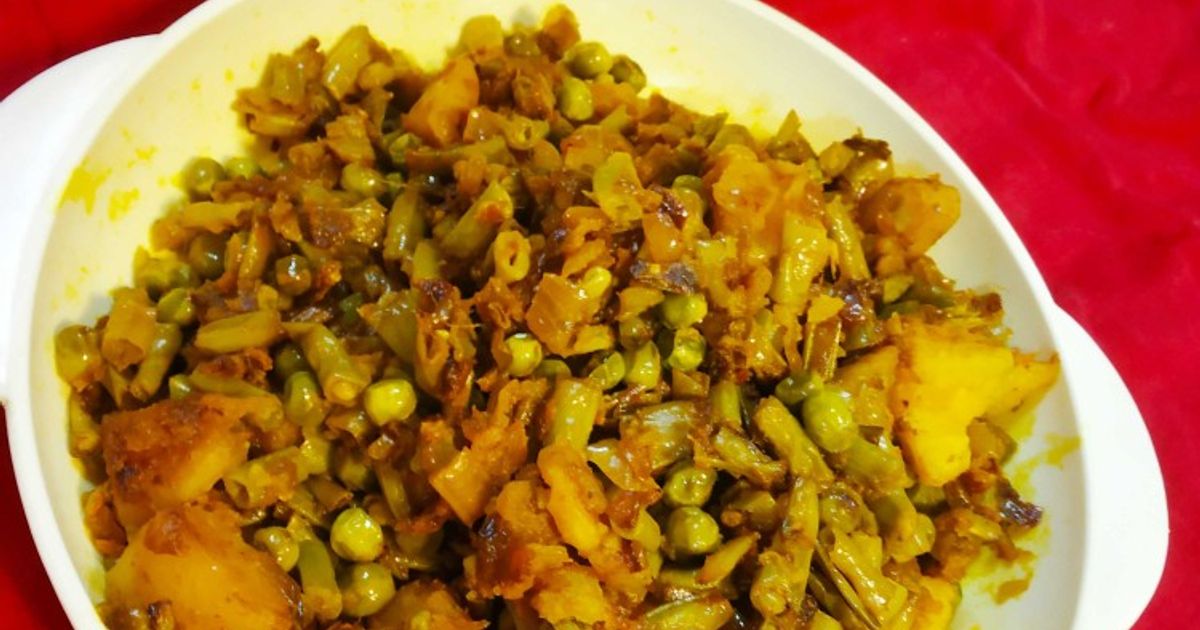 Cow Beans With Potato Recipe by Kuldeep Kaur - Cookpad
