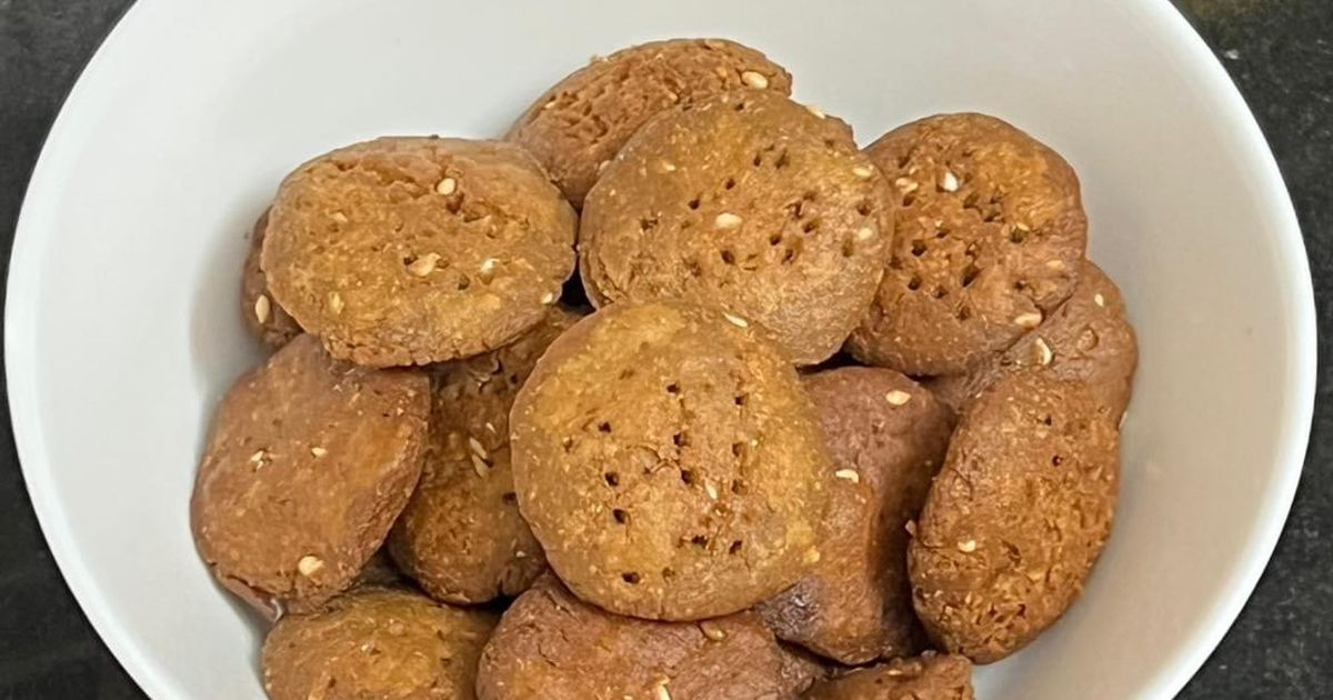 Pearl Millet Mathri { Gluten Free } { Bajra Flour } Recipe by Alka ...