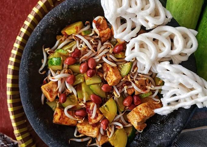 Resep Sambal Kecap 3T (Tauge Timun Tahu) oleh Nay's Kitchen - Cookpad